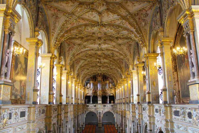 Castello di Rosenborg: un luogo fiabesco nel cuore di Copenaghen